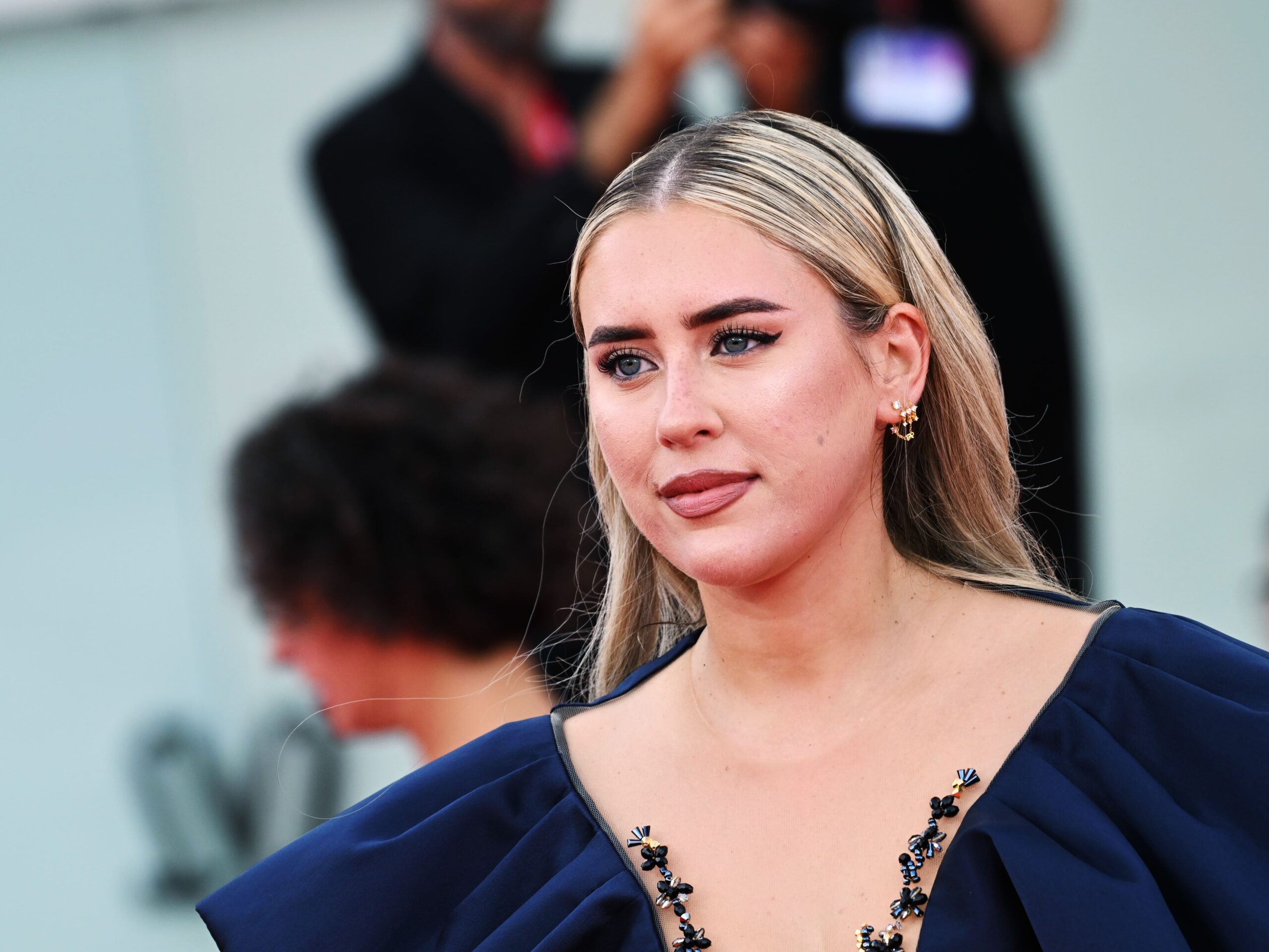 Il ritorno di Cleo Toms su YouTube e il suo straordinario successo ...